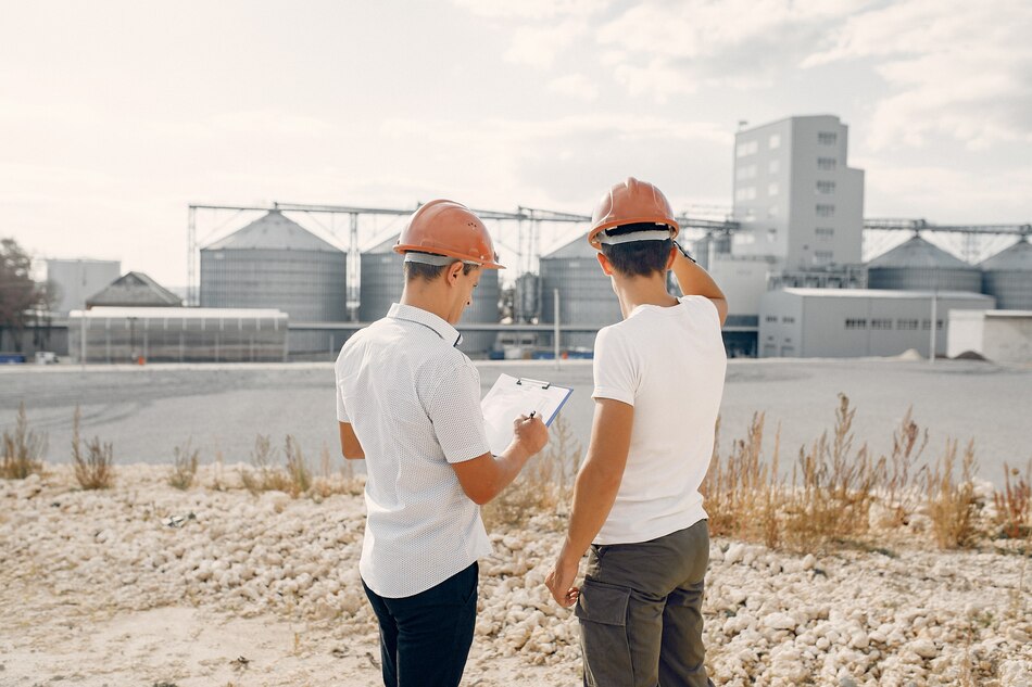 سيمنتكس - ملتزمة بالتميز